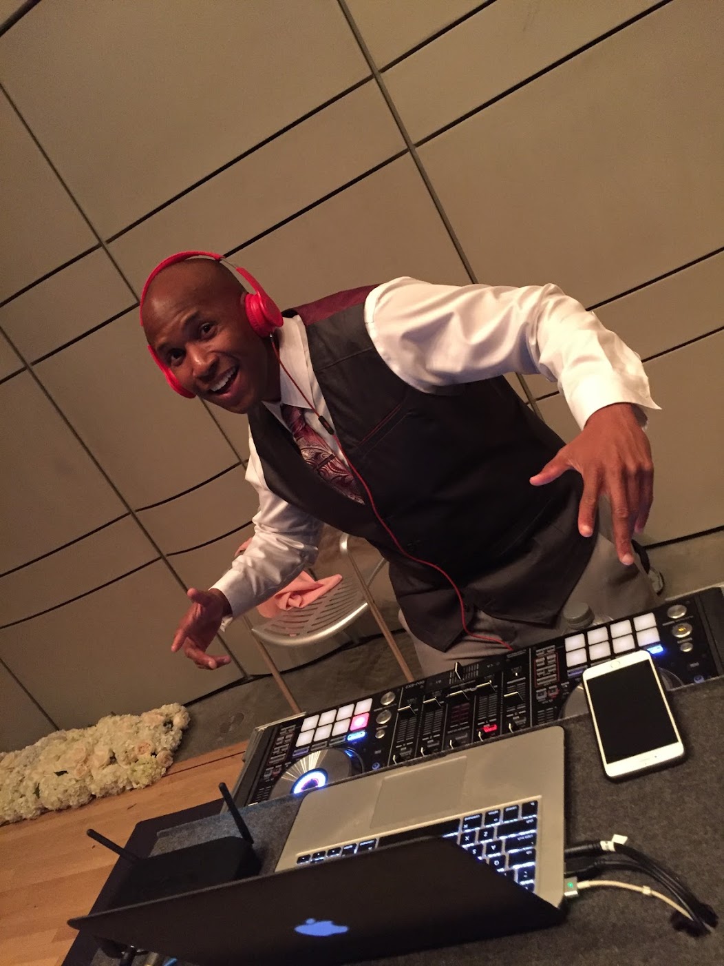 How I Became a DJ #WassupFlobo – Flobo Boyce