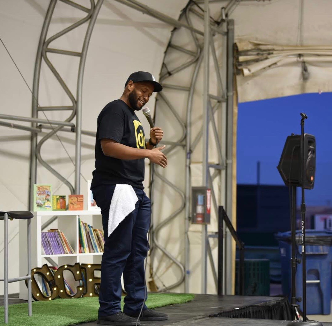 Comedy – Flobo Boyce